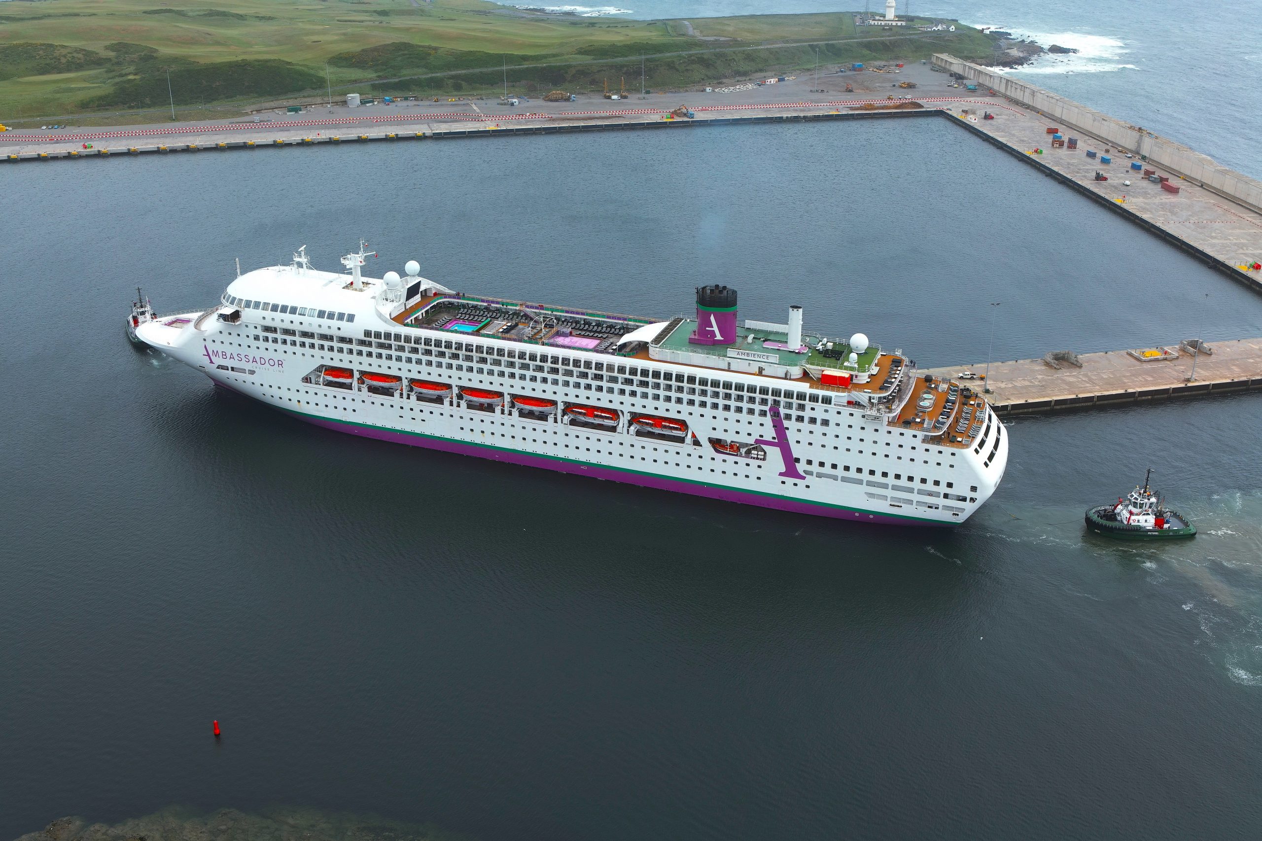 Ambience sets the perfect tone as the largest ship to visit Aberdeen ...
